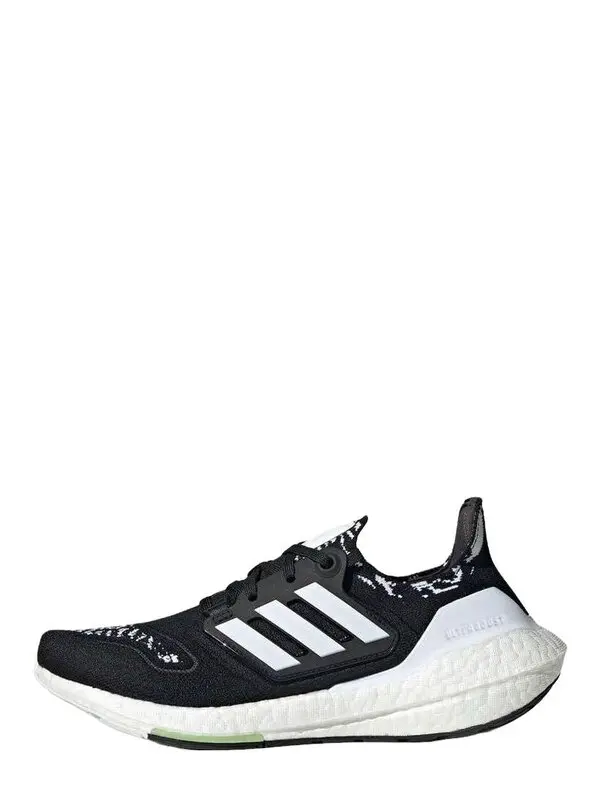 Adidas Ultraboost 22 Sneakers - Black/white
