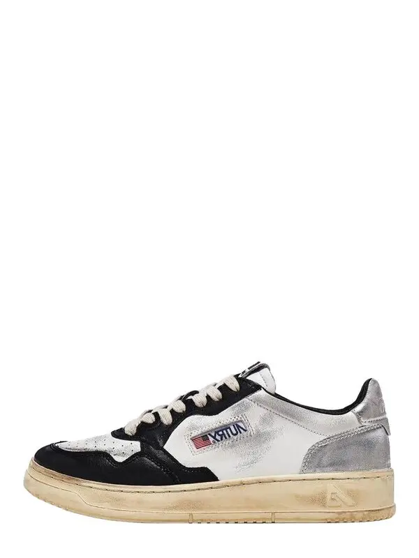 AUTRY Medalist Super Vintage Leather Low Sneakers - White/black/silver