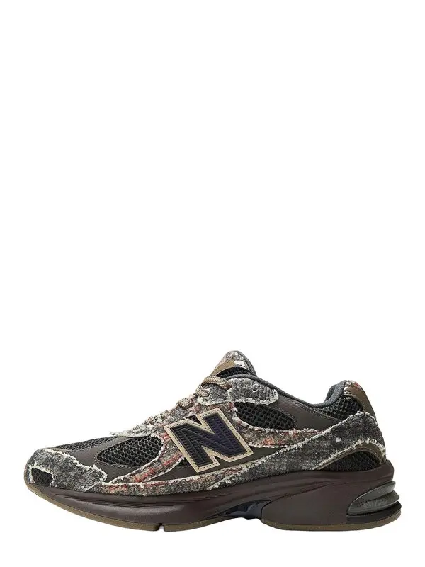 NEW BALANCE X Joe Freshgoods 2010 "hand-me-downs" Sneakers - Black