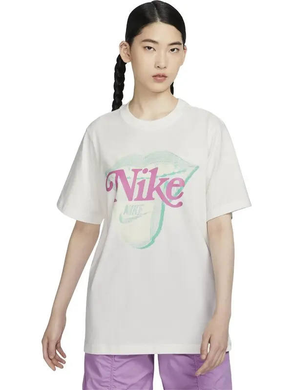 Nike Essential Graphic T-shirt - Sail