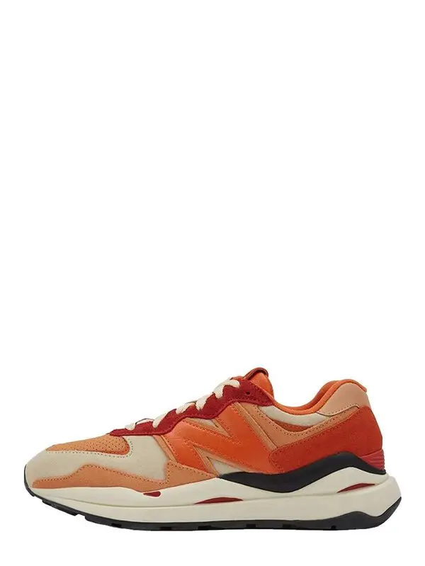 NEW BALANCE X Concepts 57/40 "headin' Home" Runner - Orange/cream