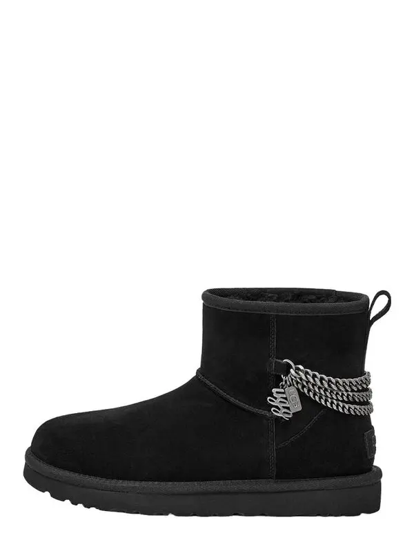 UGG Classic Mini Chains Boot - Black