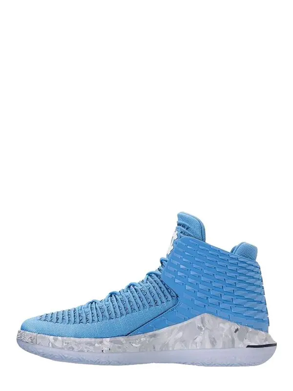JORDAN Air 32 Unc High Top Sneakers - Blue