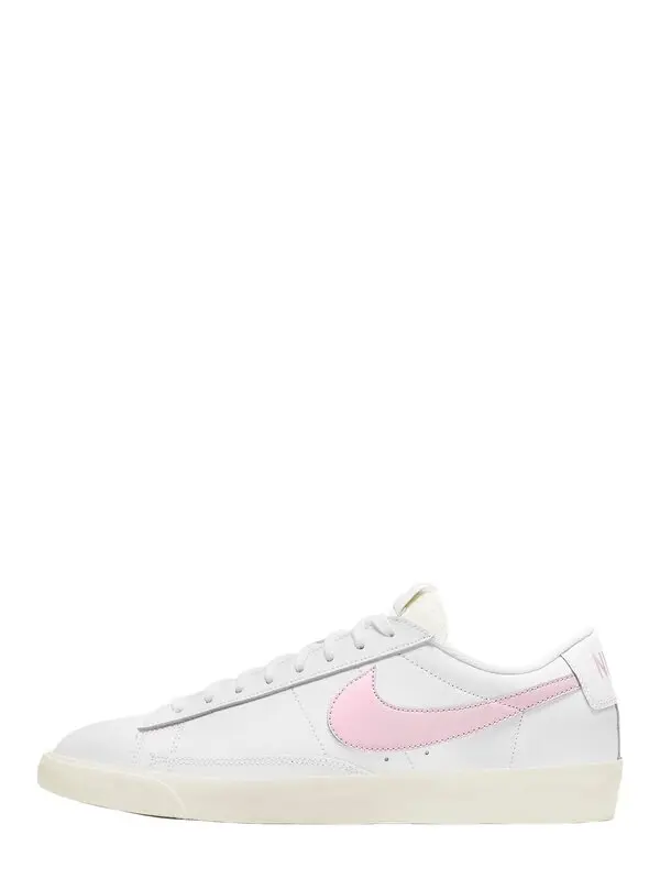Nike Blazer Low Sneakers - Pink