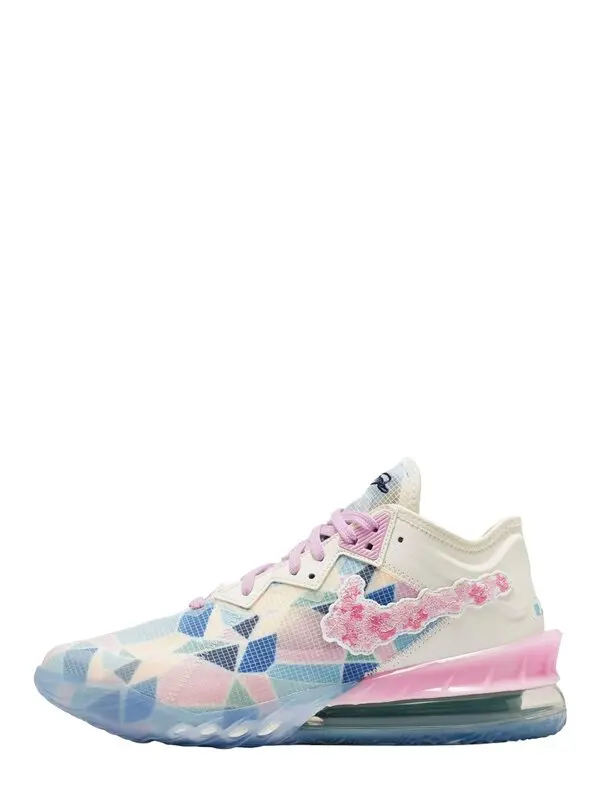 Nike X Atmos Lebron 18 Low Ep "sakura" Sneakers - Pale Ivory/light Arctic Pink/leche Blue