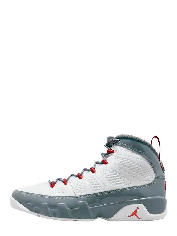 JORDAN Retro "fire Red" Sneakers - White/grey