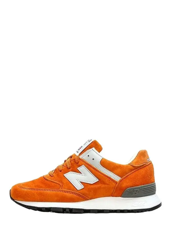 NEW BALANCE 576 Low Top Sneakers - Orange