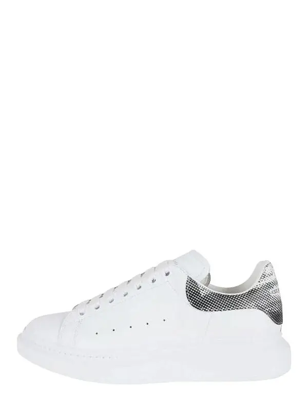 Alexander McQueen Oversized Sneakers - White/black