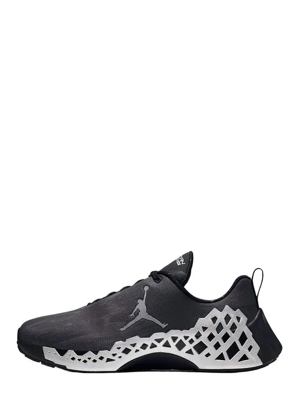 JORDAN Trunner Nxt React - Black
