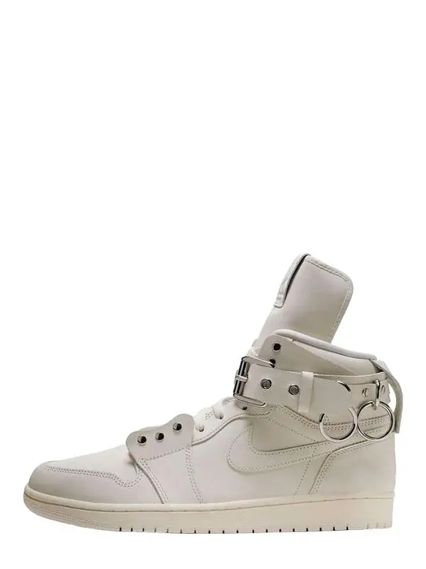 JORDAN 1 Retro High X Comme Des Garçons - White