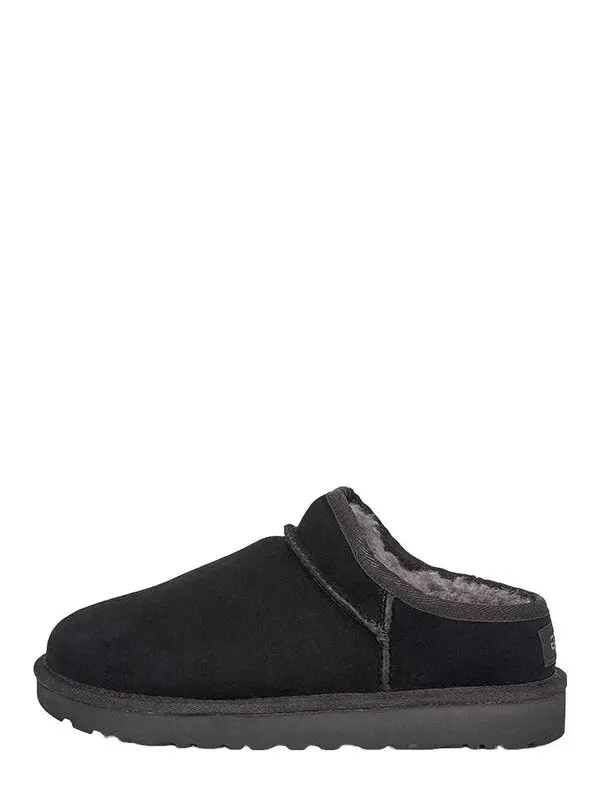 UGG Fleece Lined Classic Slippers - Black