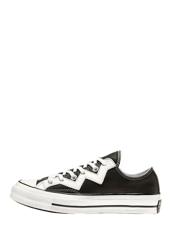 CONVERSE Chuck 70 Low Top Sneakers With Jagged Stripe Detailing - Black/white