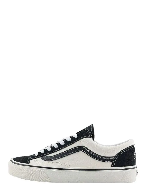 VANS Style 36 Classics Sneakers - White/black