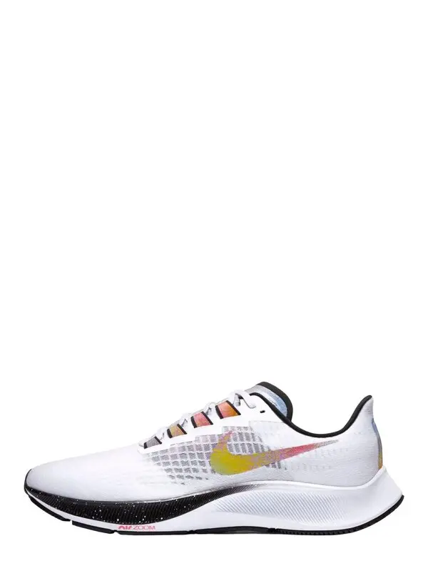 Nike Zoom Pegasus 37 "paint Splatter" Athletic Sneakers - Red/white