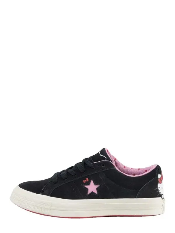CONVERSE X Hello Kitty One Star Suede Low Top Sneakers - Black