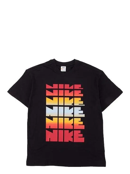 Nike Graphic Print Short Sleeve T-shirt - Black