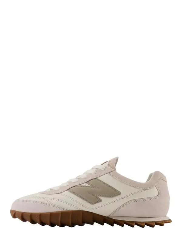 NEW BALANCE Rc30 Lace-up Sneakers - White/pink