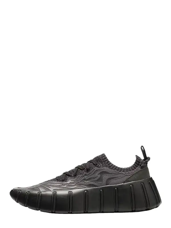 Onitsuka Tiger Gigatia Sock Shoes - Black