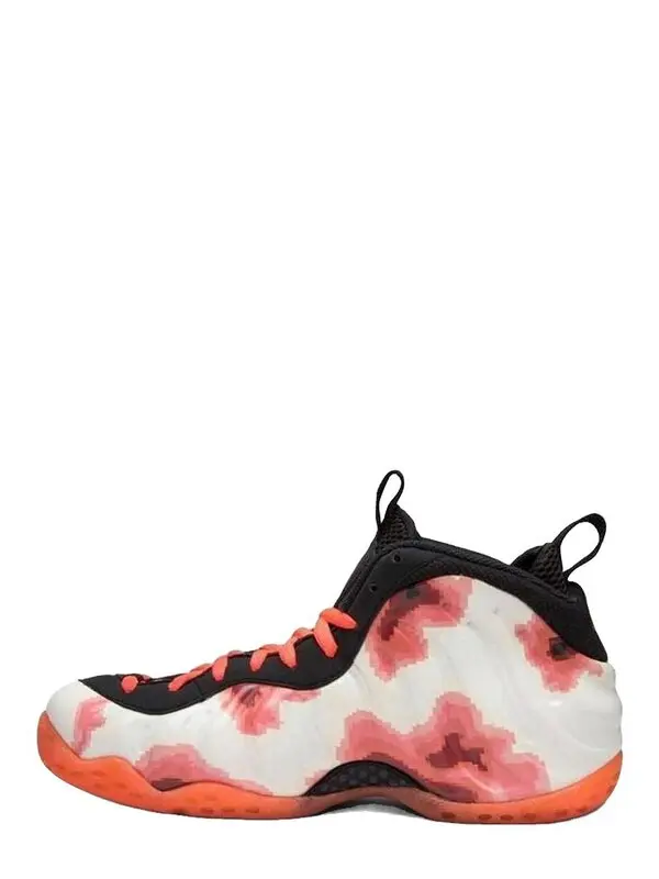 Nike Foamposite One Prm "thermal Map" Sneakers - Red/red