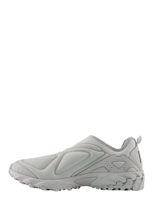 NEW BALANCE Ml610 Sneakers - Grey