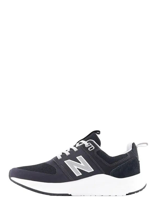NEW BALANCE Dynasoft Ua900 V2 "black Silver" Sneakers - Black/silver
