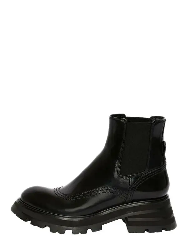 Alexander McQueen Leather Chelsea Ankle Boots - Black