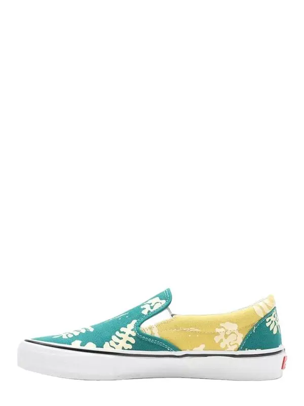 VANS Classic Slip-on Aloha Graphic Low Top Sneakers - Blue/yellow