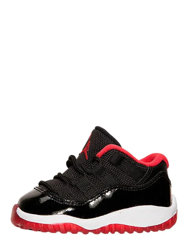 JORDAN 11 Retro Low - Black