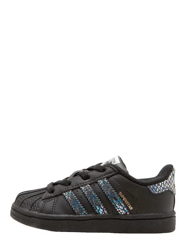 Adidas Superstar Sneakers - Black/silver