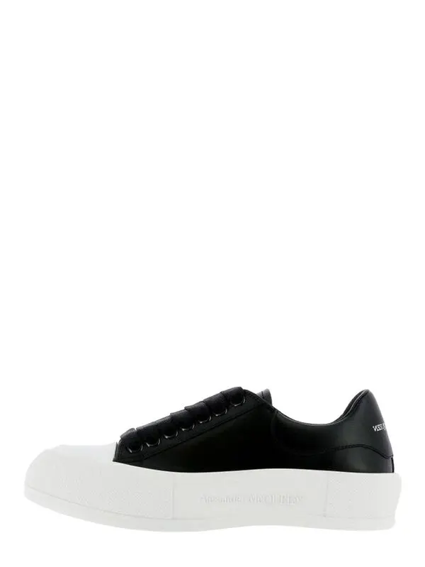 Alexander McQueen Deck Plimsoll Lace-up Sneakers - Black/white