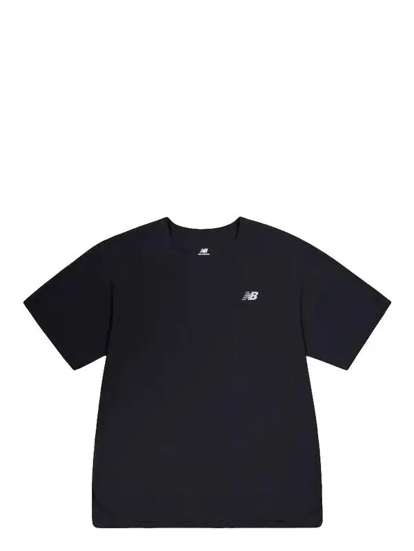 NEW BALANCE Blacktoe Logo T-shirt Asia Sizing - Black