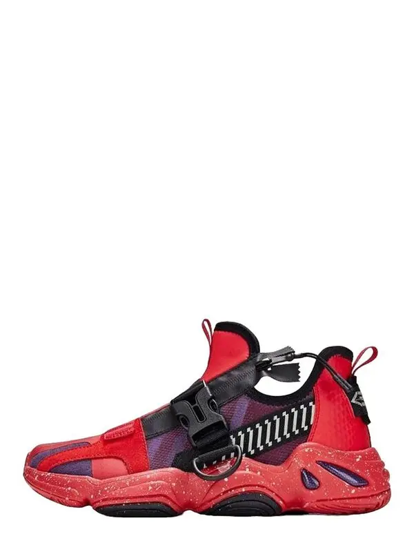 361 DEGREES X Gundam Zaku Ii Casual Sneakers - Red/black