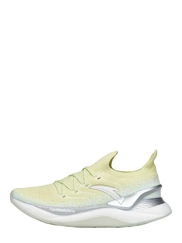 ANTA Chuang 2 Pro Athletic Sneakers - Yellow/white/silver