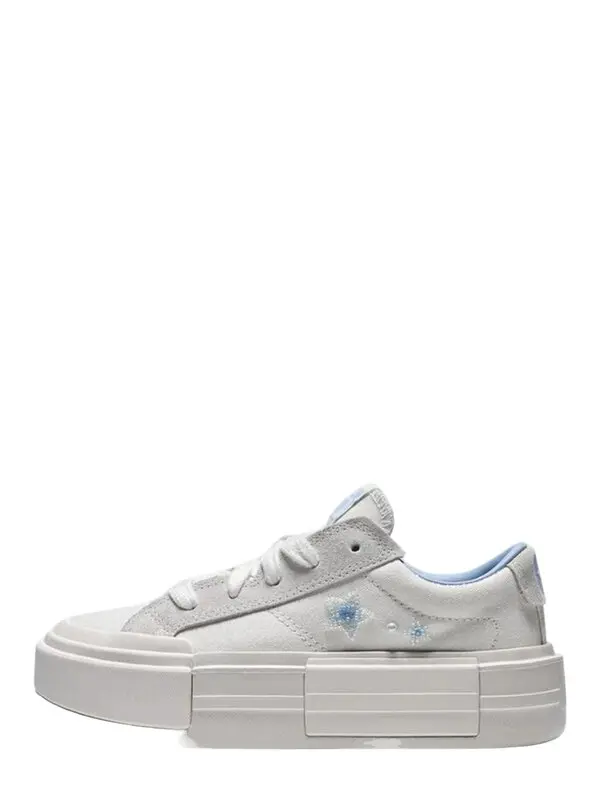 CONVERSE Chuck Taylor Low Top Sneakers - Blue