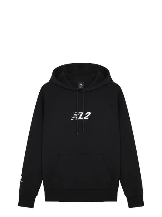 NEW BALANCE Embroidered Logo Sports Pullover - Black