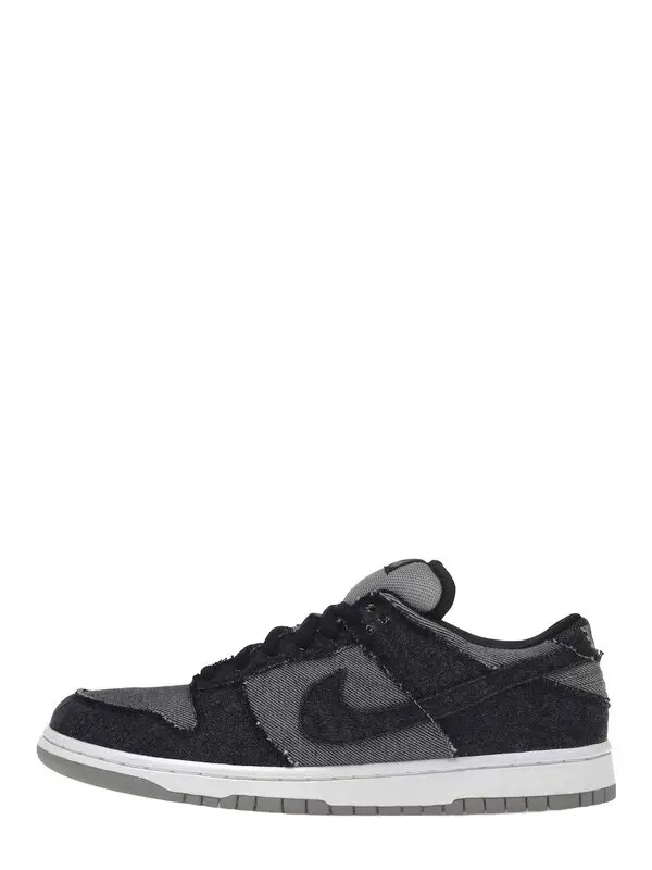 Nike Dunk Low Pro Medicom 2 - Black/white