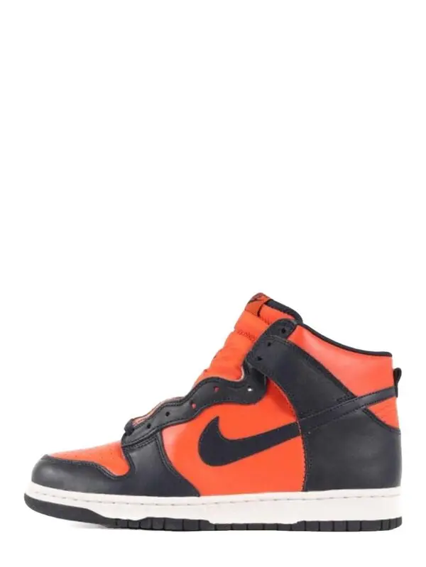 Nike Dunk High Le High Top Sneakers - Default Color