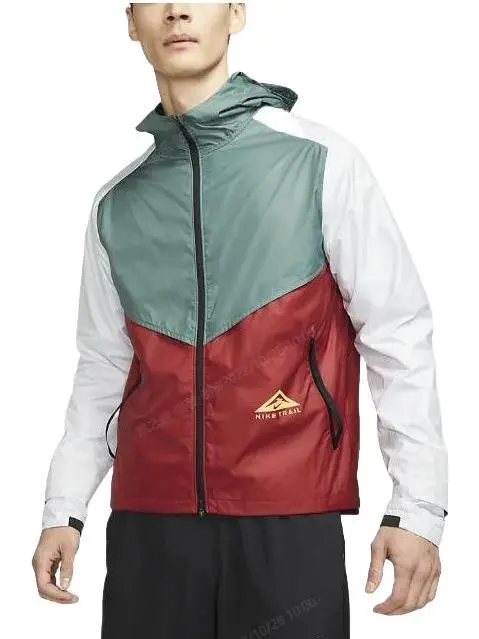 Nike Trail Windrunner Jacket - Default Color