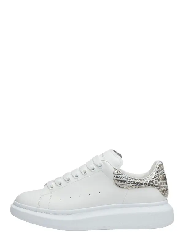 Alexander McQueen Oversized Sneakers - White/silver