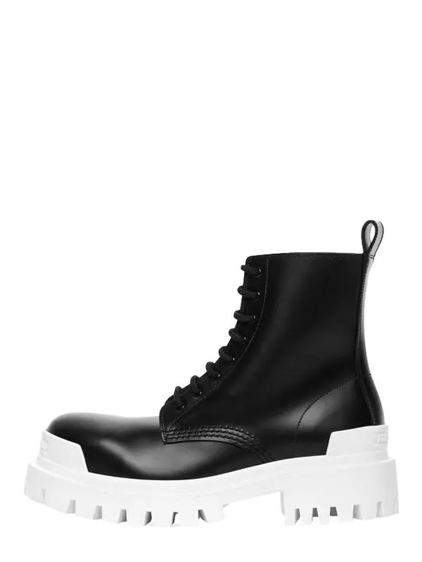 Balenciaga Strike Lace-up Boots - Black/white