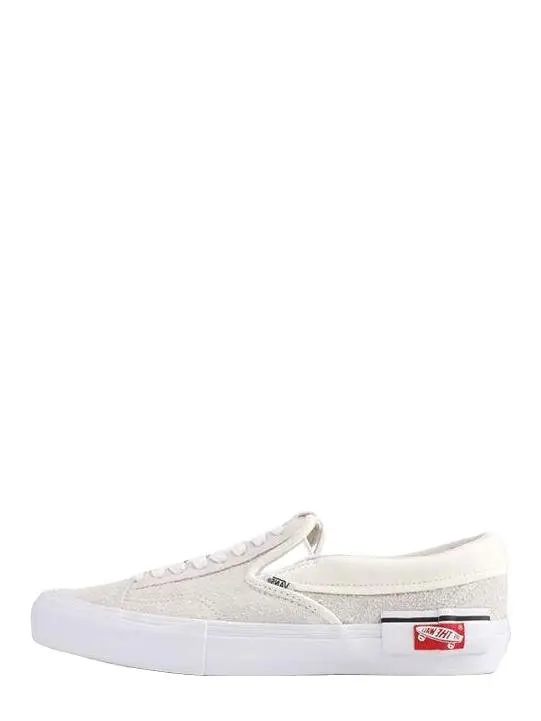 VANS Slip-on Cap Lx Sneakers - Cream White