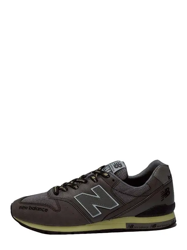 NEW BALANCE N.hoolywood X 996 Low Top Sneakers - Brown/gray
