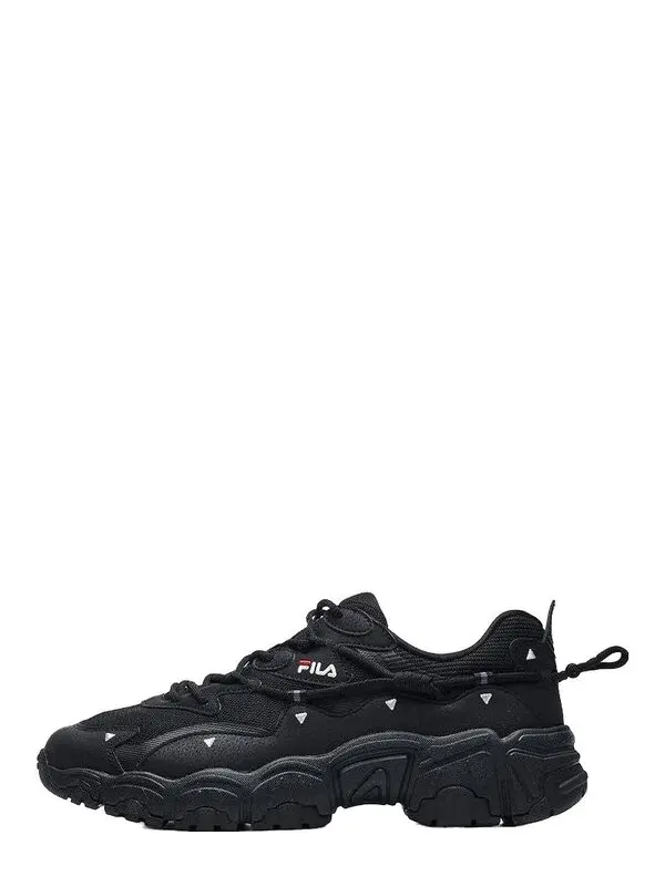 FILA Athletic Low Top Sneakers - Black/white