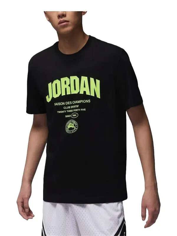 JORDAN Sport Dri-fit Graphic T-shirt Asia Sizing - Black