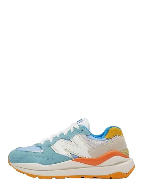 NEW BALANCE 57/40 Low Top Sneakers - Pink/blue