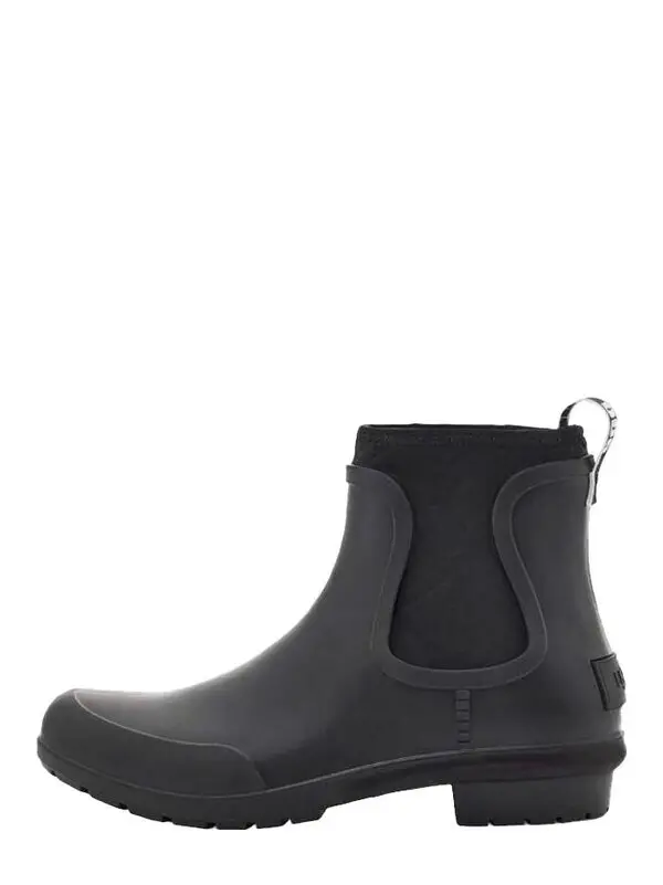 UGG Chevonne Chelsea Boot - Black