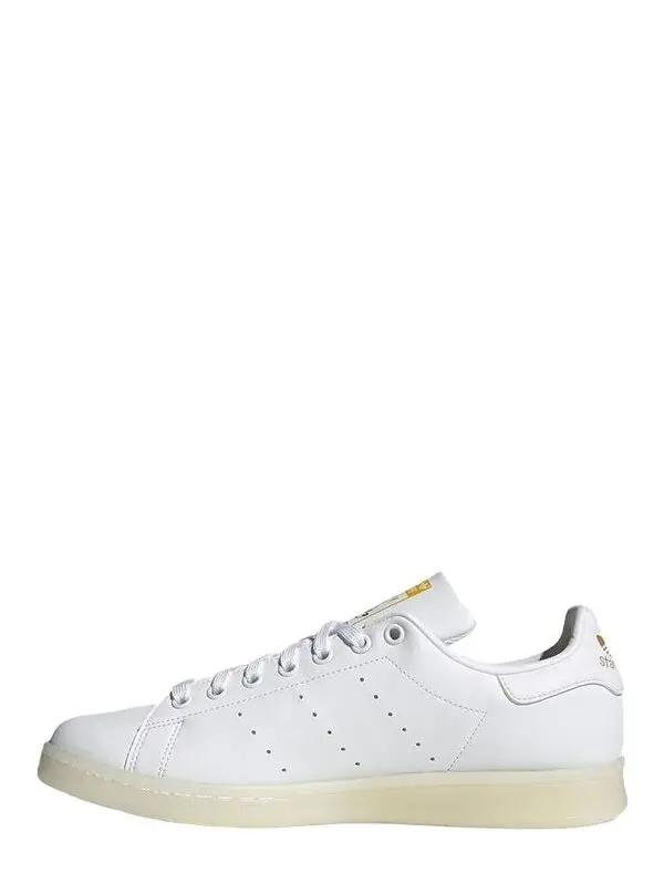 Adidas Disney X Superstar Mickey And Minnie Holding Hands Sneakers - White