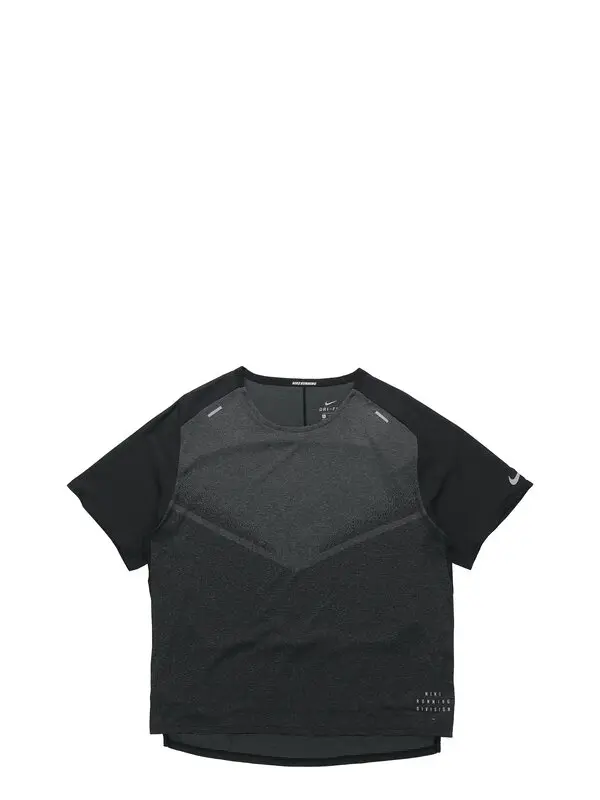 Nike Division Fast-dry Short Sleeve Performance T-shirt - Black