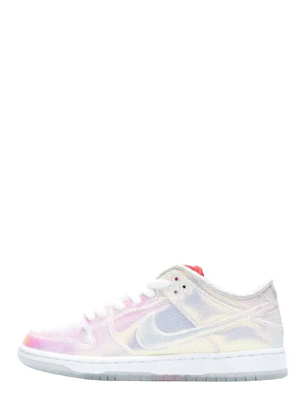 Nike Concepts X Dunk Low Pro 'holy Grail' Sneakers - Silver