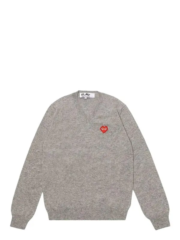 Play Comme Des Garcon V Neck Pullover With Heart Applique - Light Grey